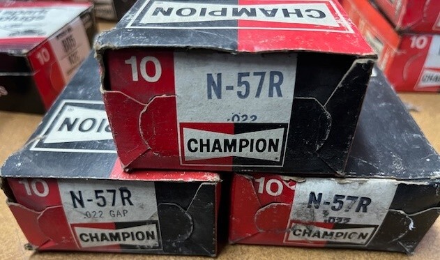 VINTAGE CHAMPION SPARK PLUGS N57R NOS PERFORMANCE RACING HOT ROD NEW ...