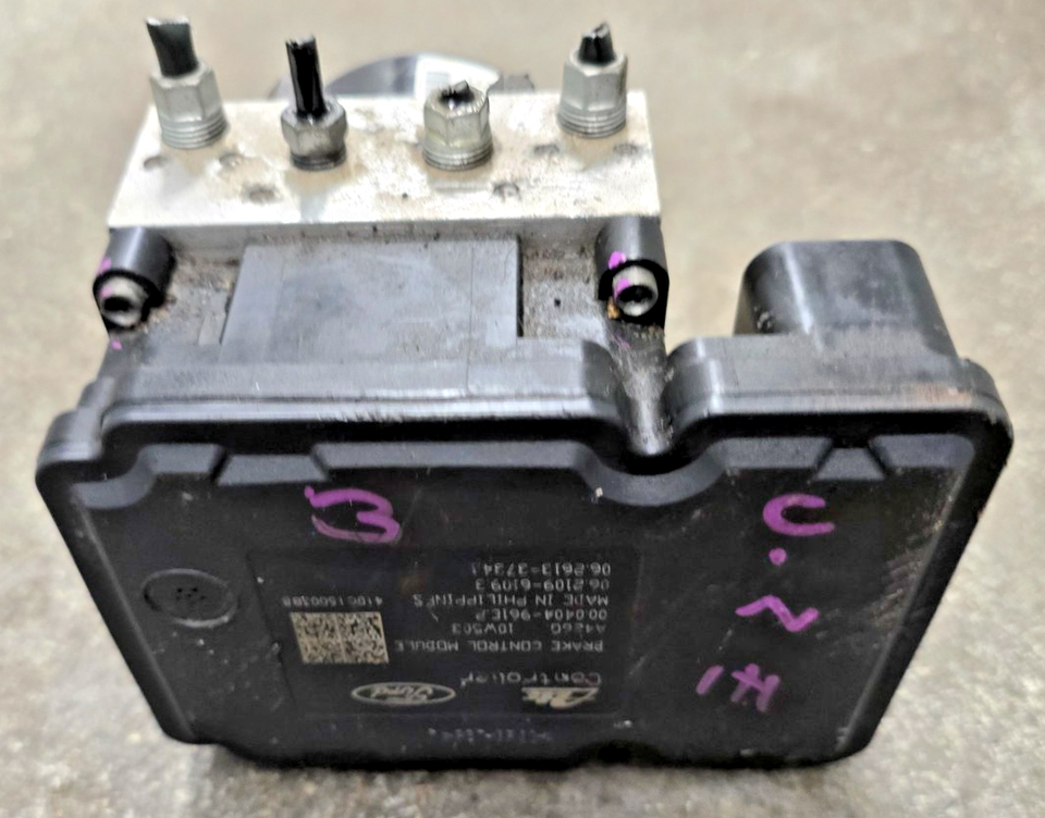 2010 2011 10 11 Mazda 3 ABS Anti Lock Brake Pump Unit Module BFB4-437AZ ...