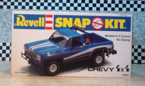 Revell 1:25 scale Snap-Kit Chevy 4X4 Short Bed Pickup Open Box Complete ...