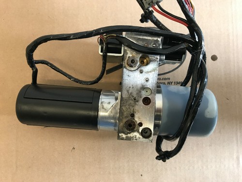 06-13 Volvo C70 36011248 Hydraulic Roof Pump 09466628 | eBay