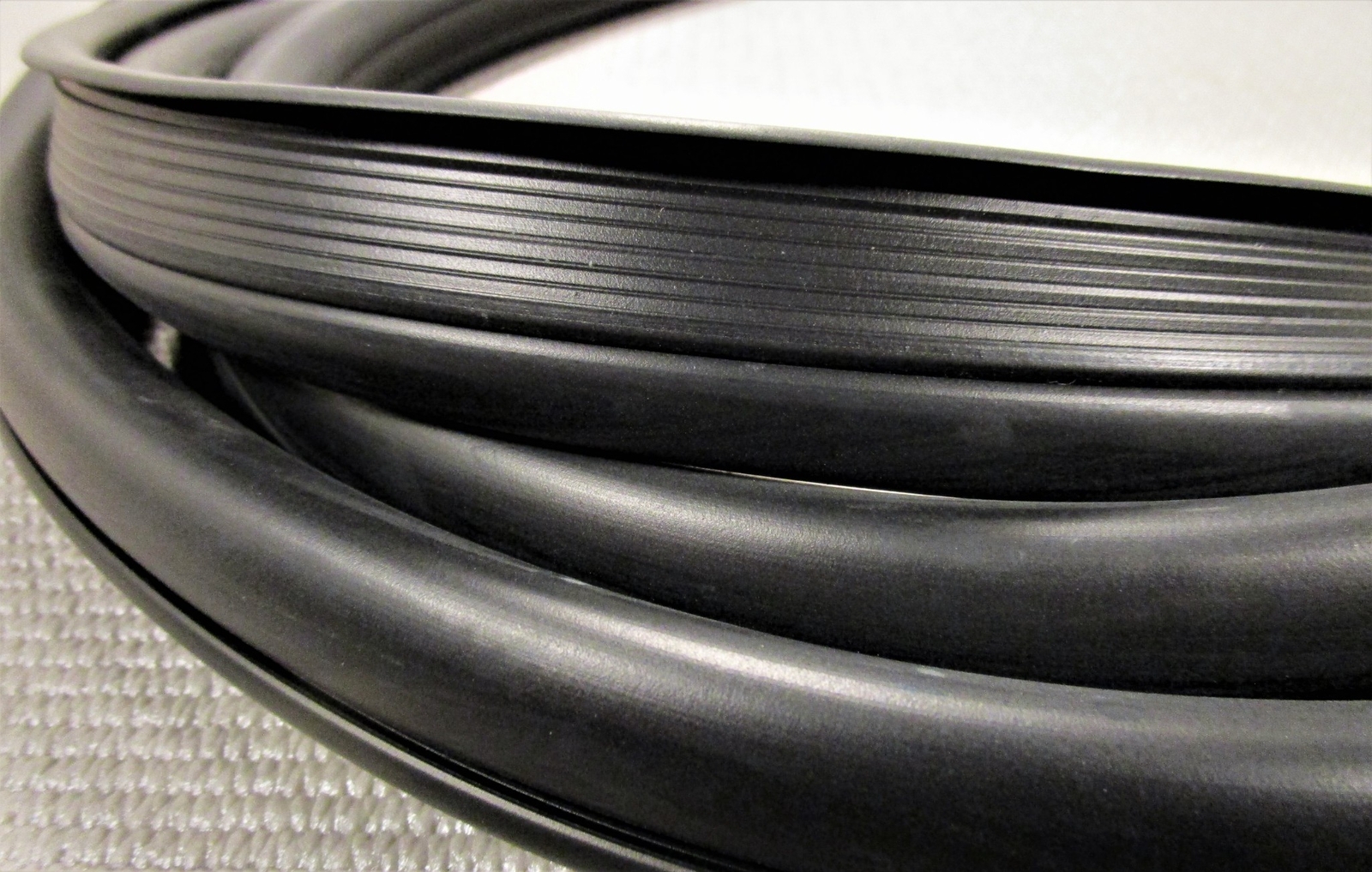 1955 - 1957 CHEVROLET BEL AIR HARDTOP SEDAN WAGON WINDSHIELD RUBBER ...