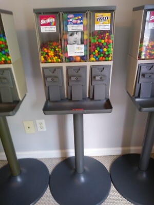 Candy & Bulk Vending Machines - Used Vending Machine - 8