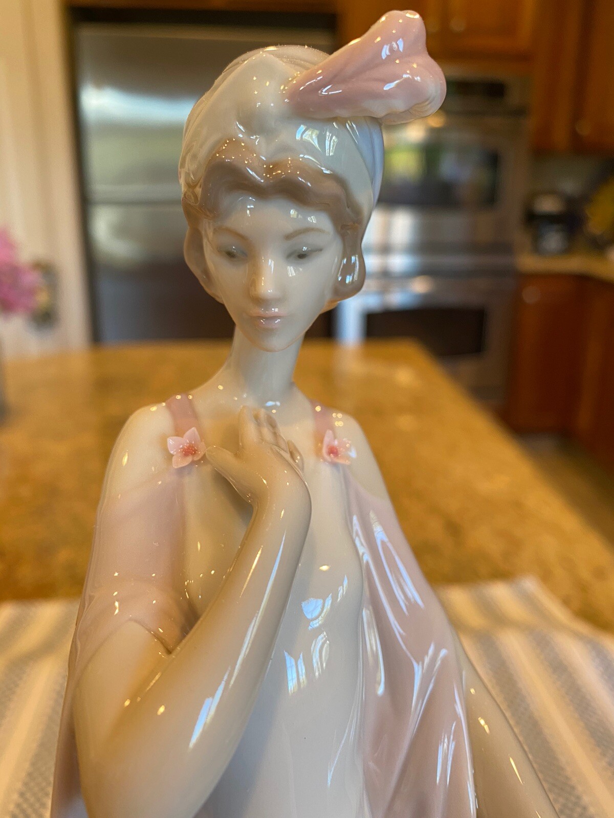 Lladro 6403 Breathless Lady - Mint Condition | eBay