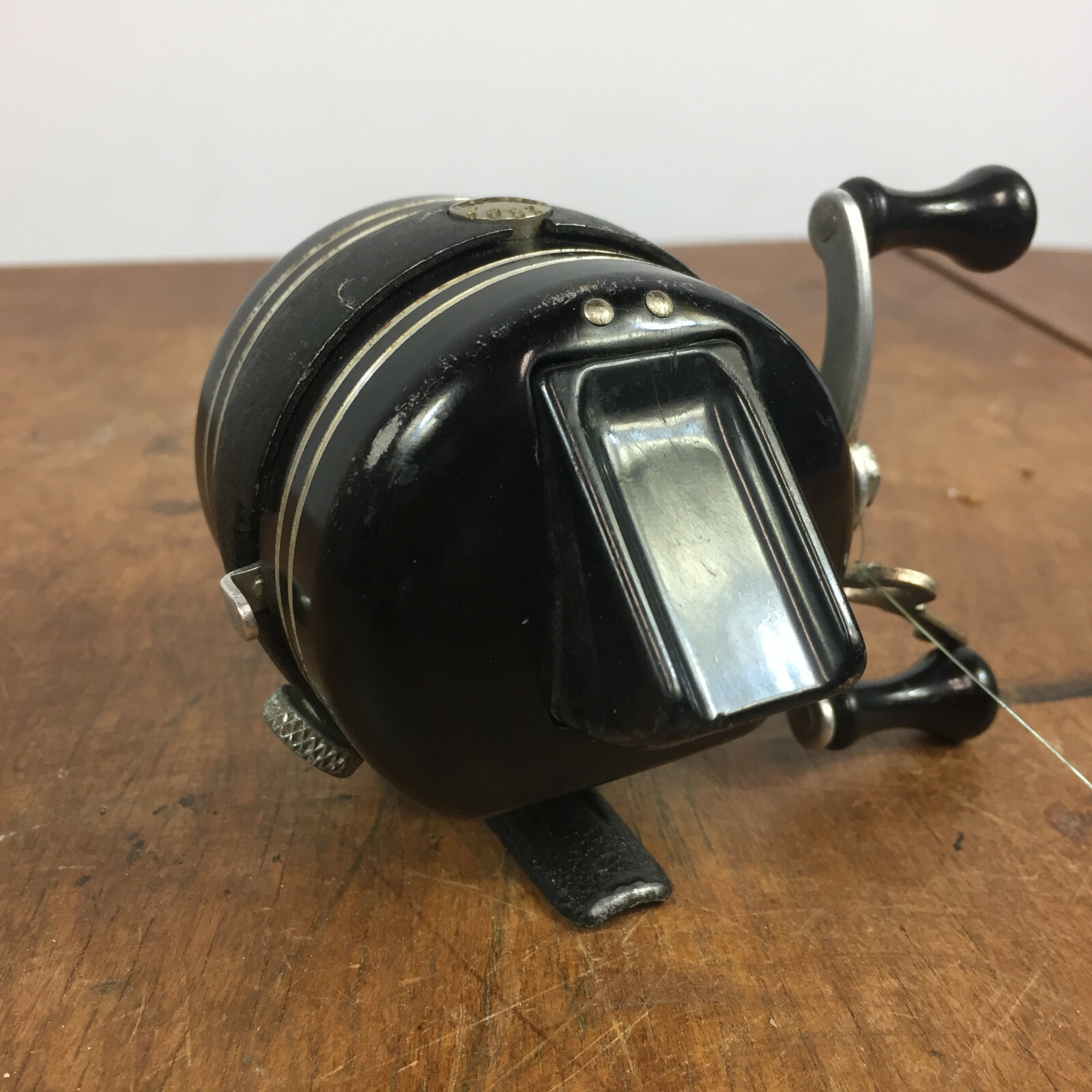 Vintage Zebco 606 Metal Bush Button Spin Spinning Fishing Reel Black | eBay