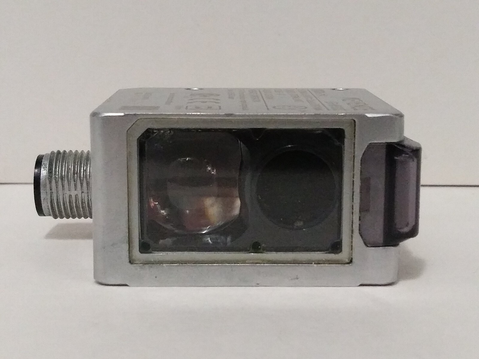 KEYENCE LR-W500C Self Contained Full Spectrum Sensor M12 Connector 4 ...