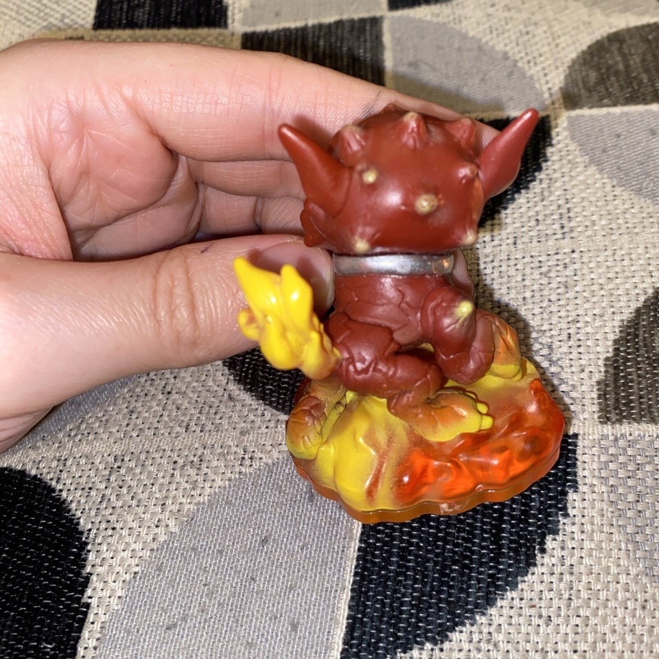 Hot Dog Skylanders Giants figure | eBay UK