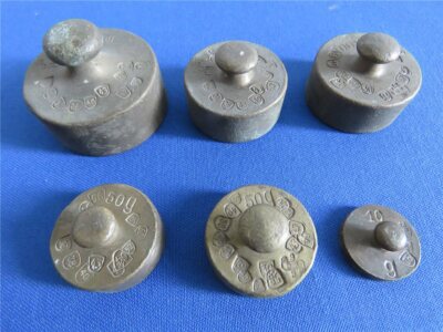 6 x alte Messing Gewichte viele Punzen -ab 1914 Messinggewicht ...