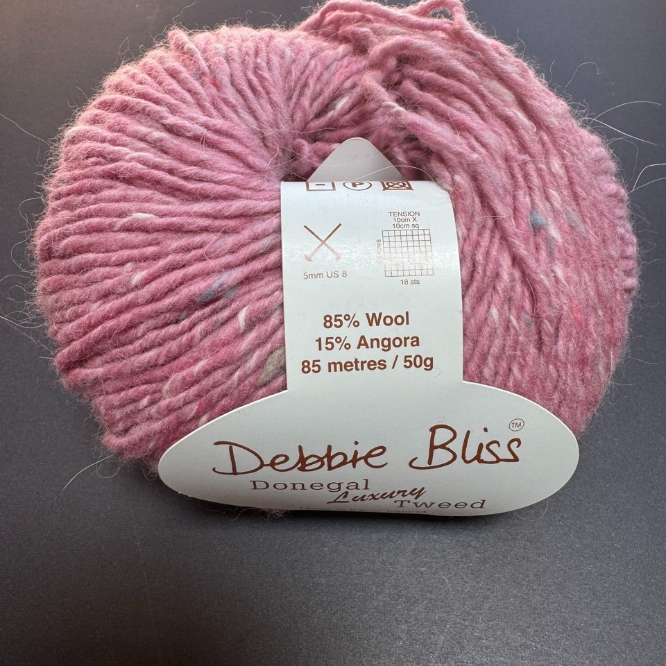DEBBIE BLISS YARN DONEGAL LUXURY TWEED PINK - 10 BALLS - MATCHING DYE ...