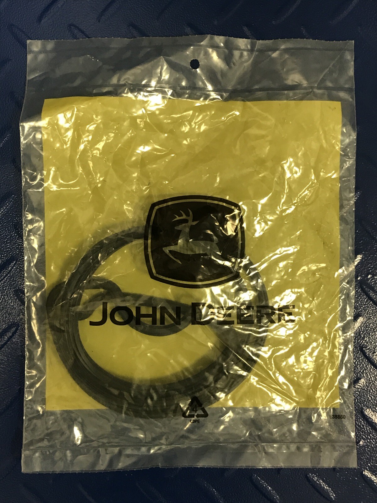 JOHN DEERE R123542 GASKET VALVE COVER - NEW (Z1) | eBay