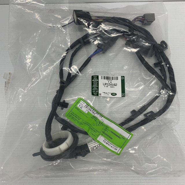 Genuine Range Rover Evoque 2019 Onwards Tow Bar Electrics Lr137203 ...