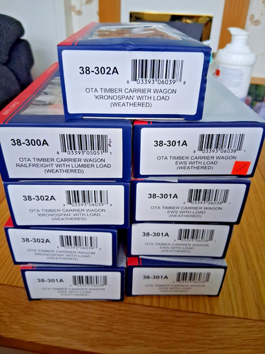 RAKE OF NINE 00 GAUGE BACHMANN OTA TIMBER WAGONS ALL BRAND NEW WITH ...