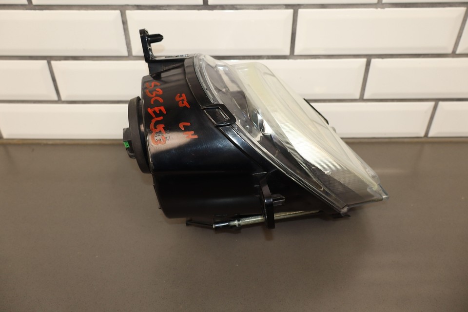 03-06 Chevy SSR LH Left Driver Headlight Lamp OEM Used | eBay