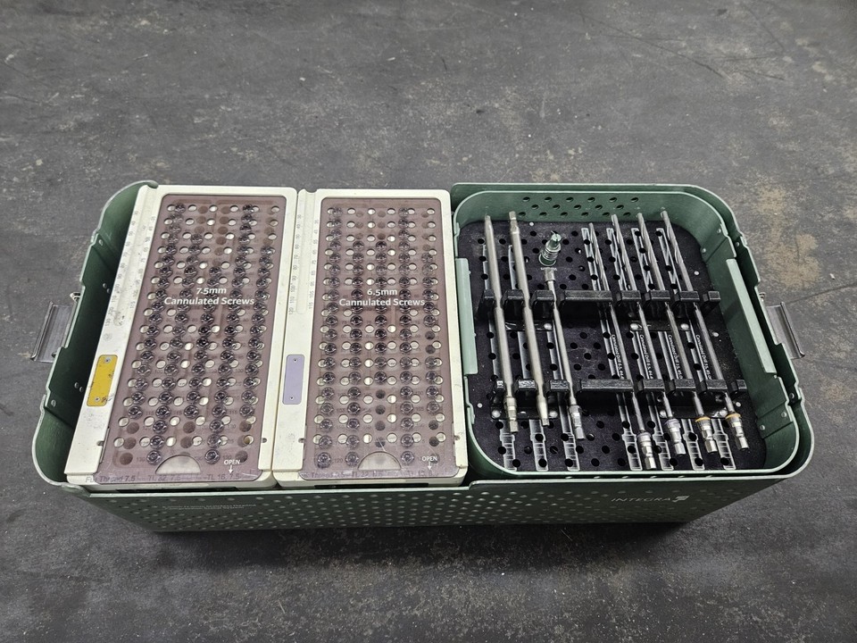 Integra Compression Screw System 6.5mm/7.5mm Stainless Headed USED | eBay