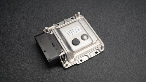 GENUINE MERCEDES BENZ ADBLUE CONTROL UNIT ECU A0009009109 / 0281033029 ...