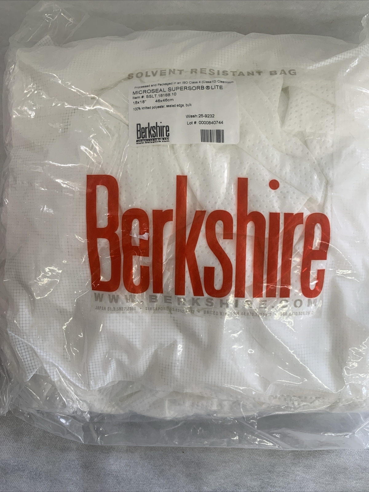 1 Pack Berkshire Microseal SuperSorb Lite Cleanroom 18"x18" Wipes Cloth ...