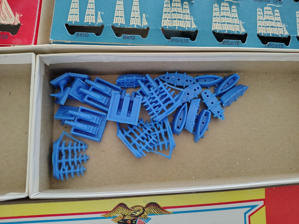 1962 AMERICAN HERITAGE BROADSIDE NAVAL BATTLE GAME - MILTON BRADLEY ...