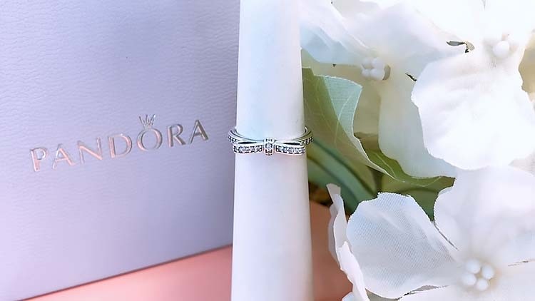 NEW 100% Authentic PANDORA 925 Silver Sparkling Bow CZ Stackable Ring ...