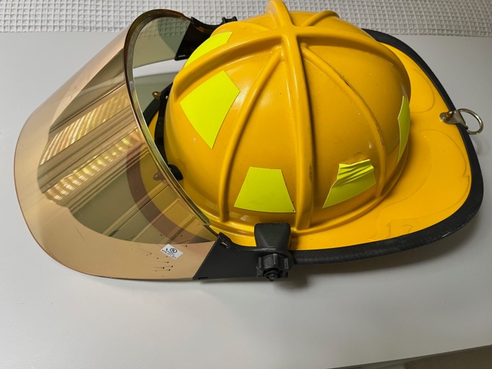 LION AMERICAN CLASSIC FIREFIGHTING HELMET WITH "PROXIMITY" SHIELD ...