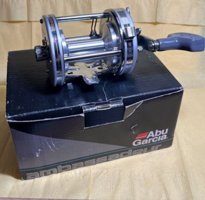 Abu Garcia Silver Ambassadeur 7000 C3 Baitcasting Fishing Reel ...