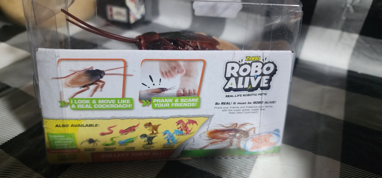 Prank Cockroach Robo Alive Crawling Battery-Powered Robotic Toy by ZURU ...
