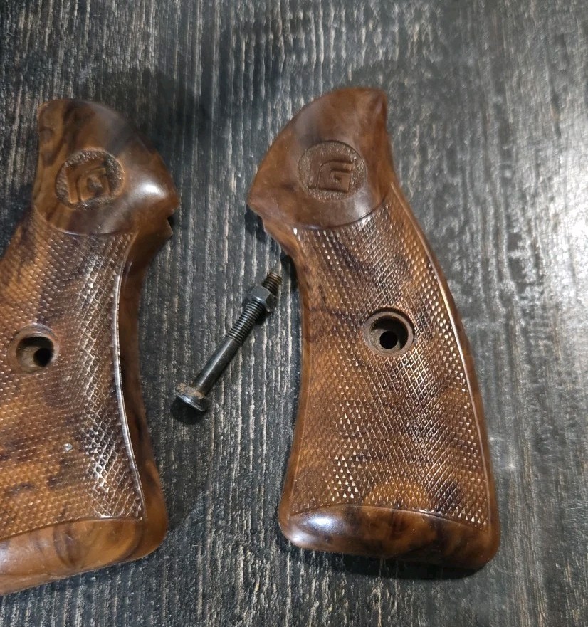 Rohm RG Pistol Grip With Screw | eBay