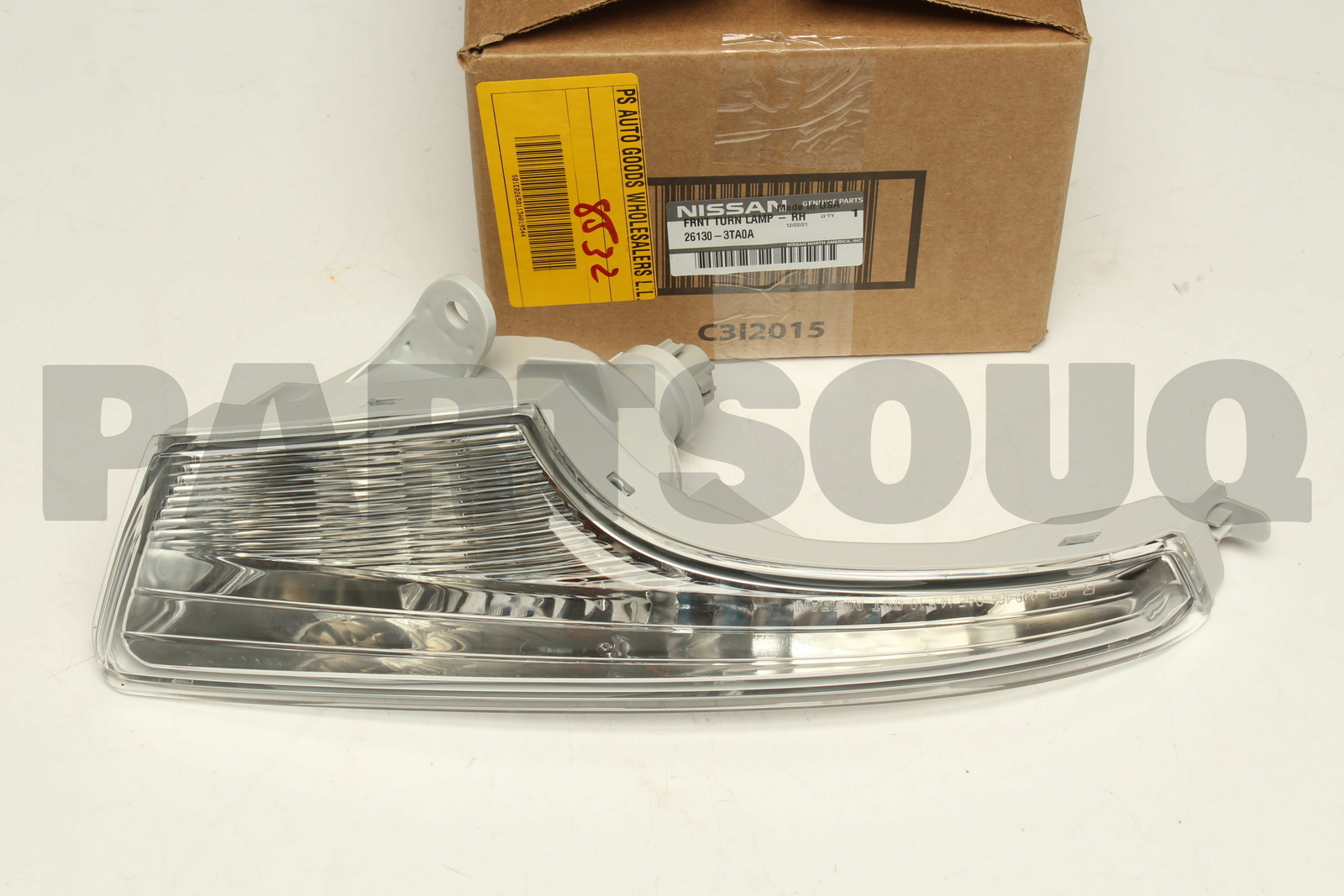 261303TA0A Genuine Nissan TURN SIGNAL LAMP ASSY-FRONT,RH 26130-3TA0A | eBay
