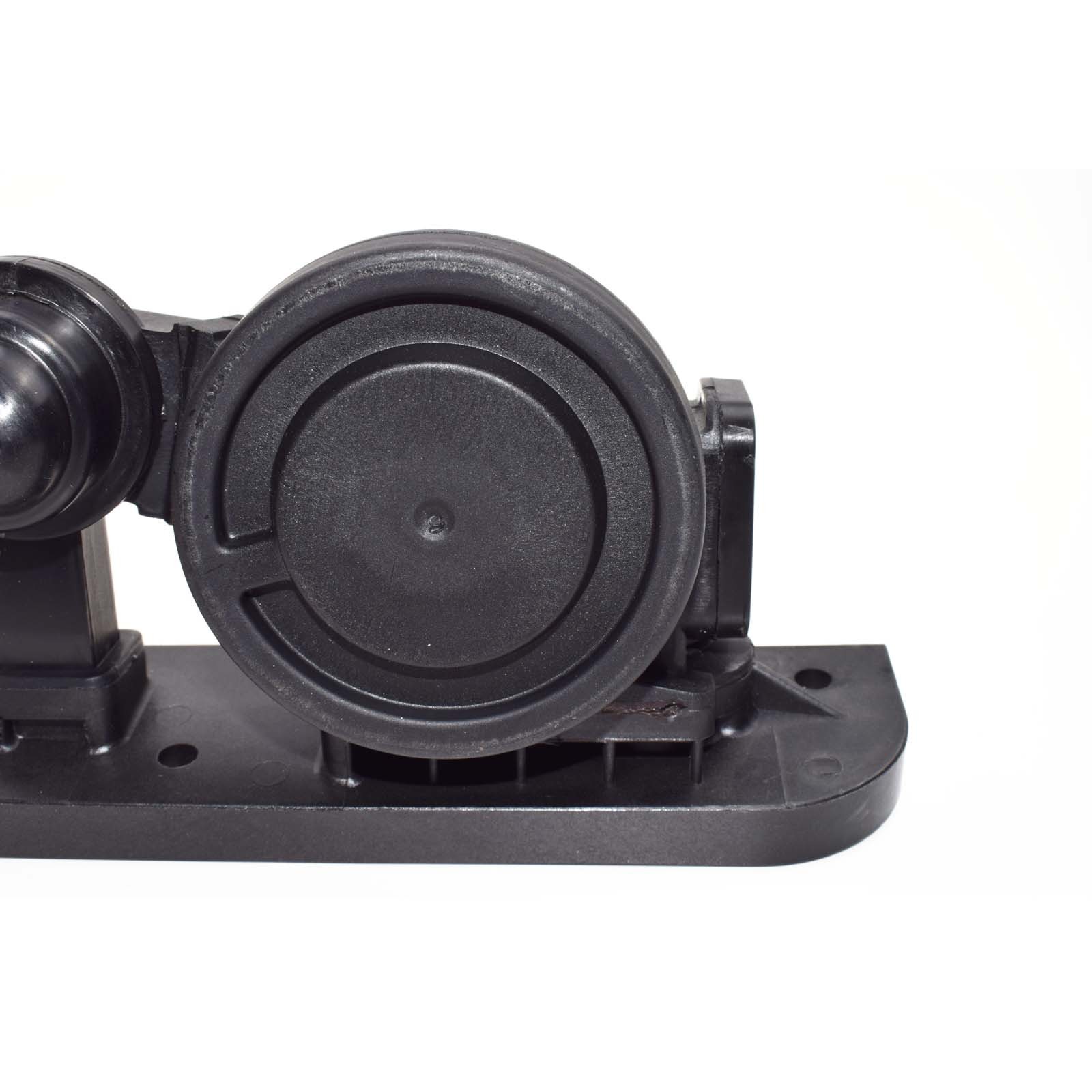 06F129101N Crankcase Vent PCV Valve For Audi A3 8P A4 VW Eos Passat ...