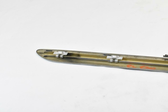 MERCEDES R350 W251 R500 Rear Left Driver Door Molding Trim Black ...