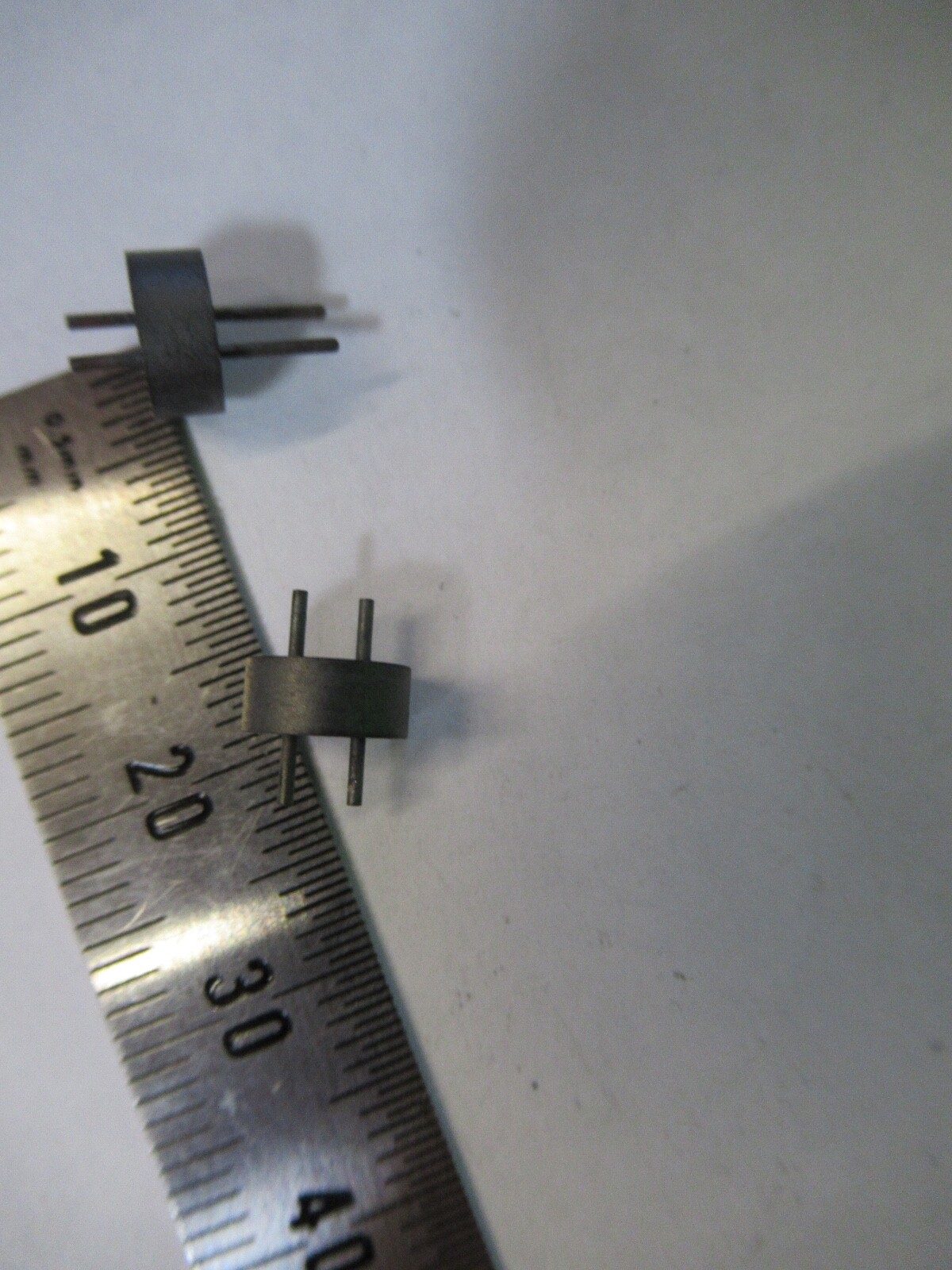 ULTRA HIGH TEMPERATURE GLASS TO METAL SEAL PINS ASSEMBLY AS PICTURED 18-FT-30 | eBay Australia