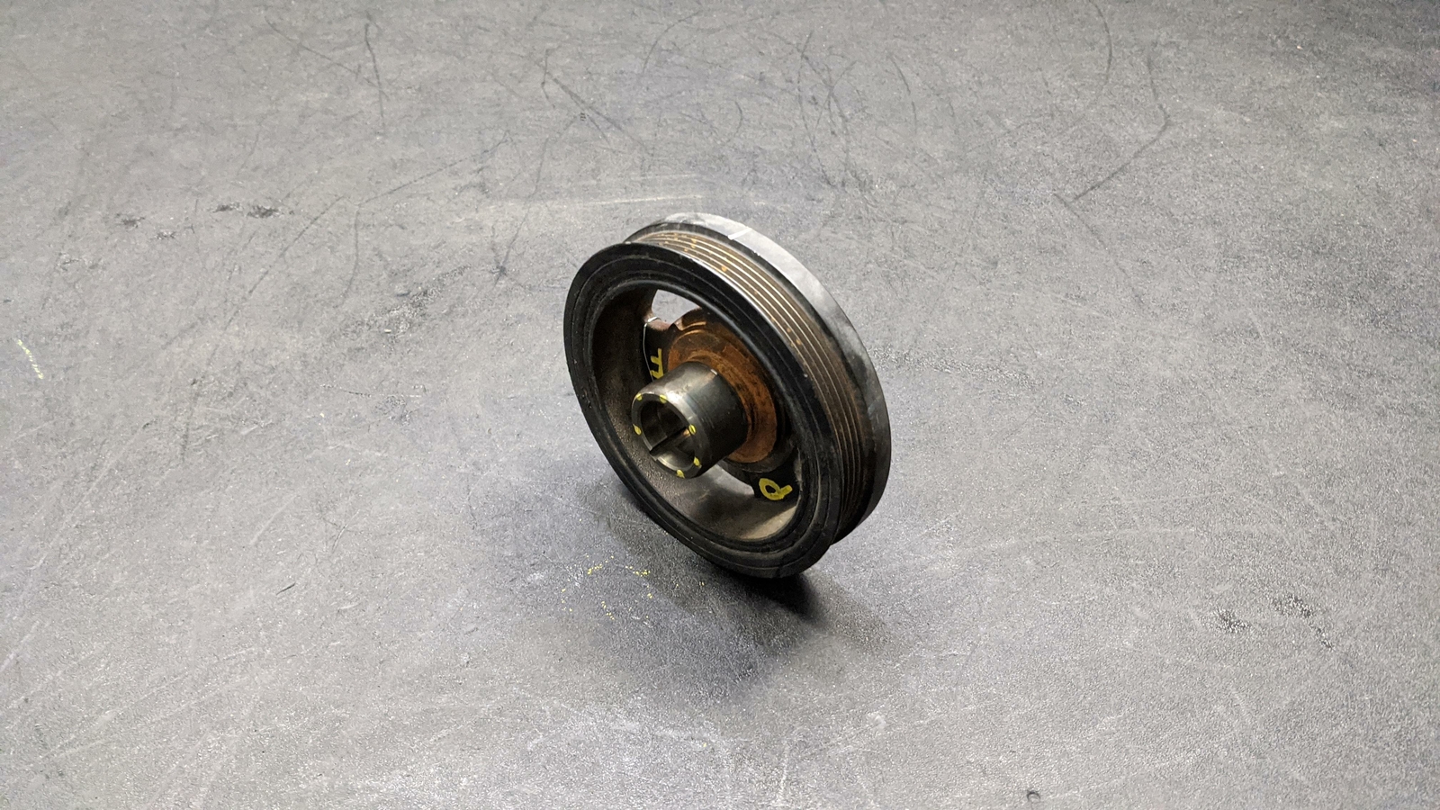 Crankshaft Harmonic Balancer Pulley 2019 GMC Terrain SLE 12657638 2016 ...