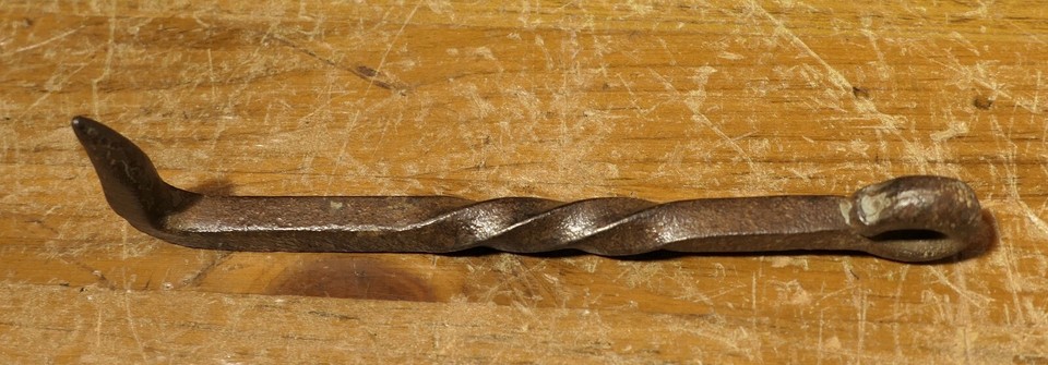 Antique 1/4" TWISTED IRON GATE BARN SHED CABIN DOOR GATE LATCH HOOK | eBay
