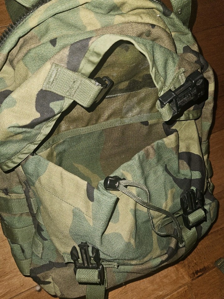 US Surplus M81 Woodland Camo Molle Patrol Assault Pack | eBay