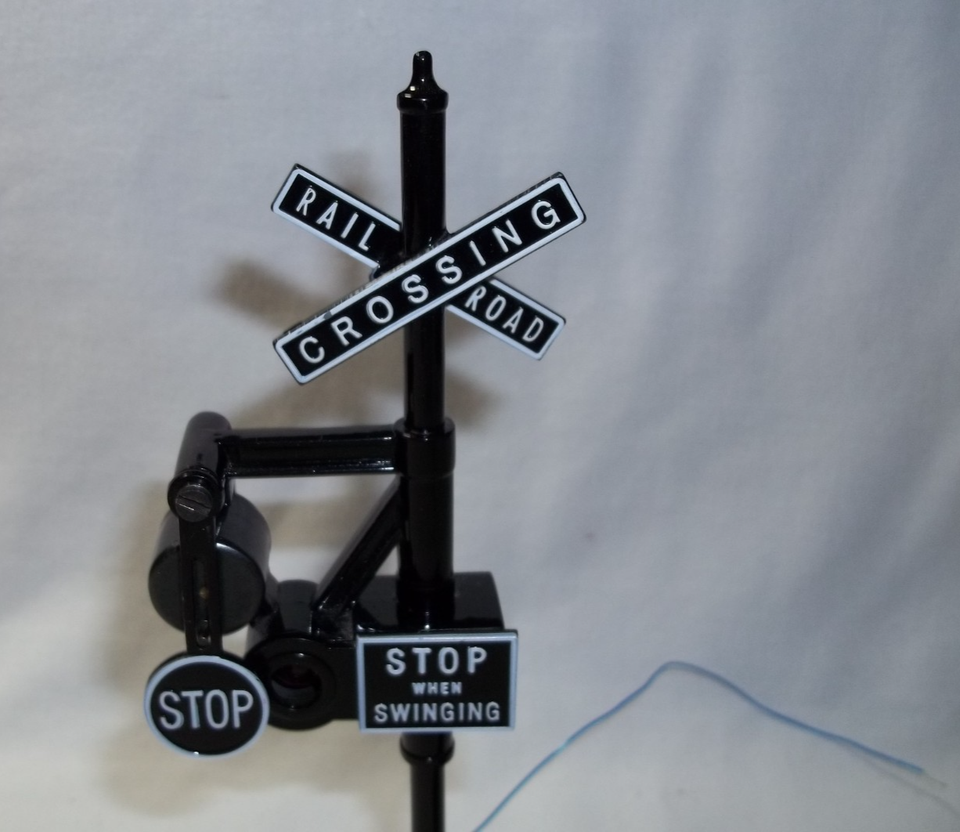 MTH Banjo Signal with Track Activation Device - Works - like Lionel 140 ...