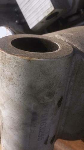 Altec Nueco HYDRAULIC CYLINDER OUTRIGGER Part Number 970163255 LF, RF ...