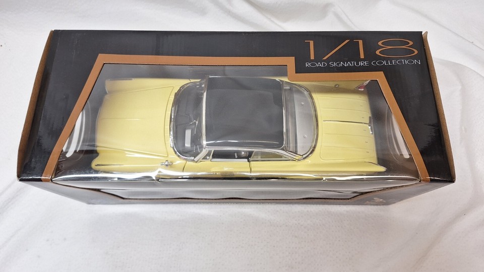 Road Signature Yellow 1961 Desoto Adventurer Diecast Car 1:18 Scale | eBay