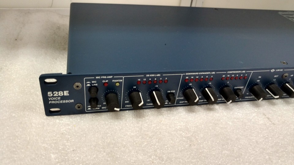 SYMETRIX 528E CHANNEL STRIP: MIC PREAMP, COMPRESSOR, DE-ESSER | eBay