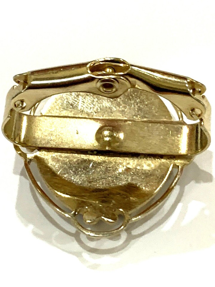 Vintage Hinged Scarf Clip Resin Encased Rickshaw Asian Gold Black Oval ...