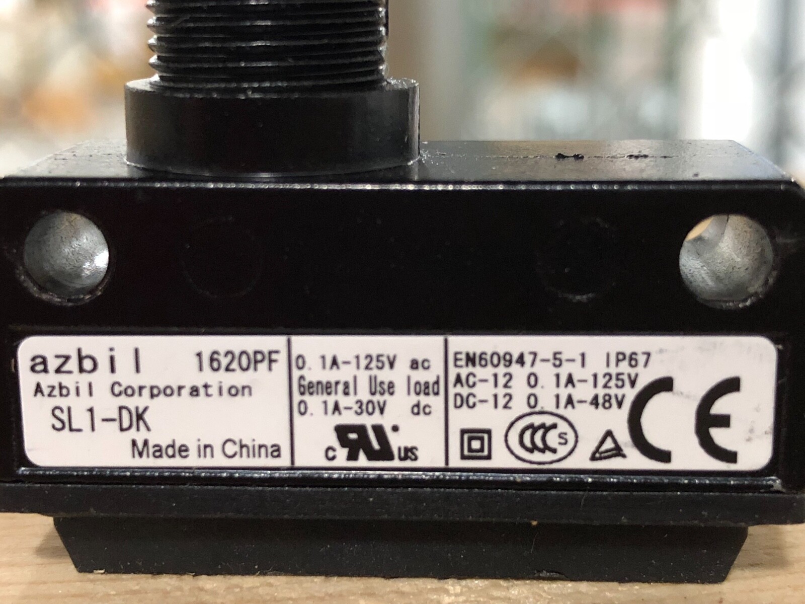 Yamatake / Azbil Limit Switch SL1-DK | eBay