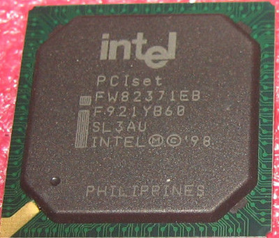 ICs & Processors - Bga Ic Chipset - 2