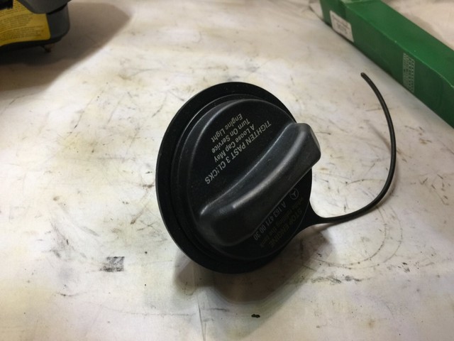 Mercedes-Benz Ml W163 Fuel Cap Diesel or Petrol A1634710030 for sale ...