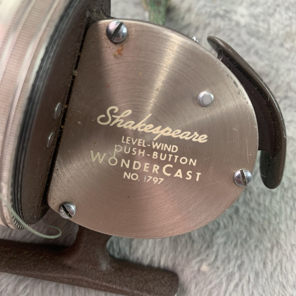 Vtg Shakespeare Fishing Reel WonderCast No 1797 Model FB Level Wind ...