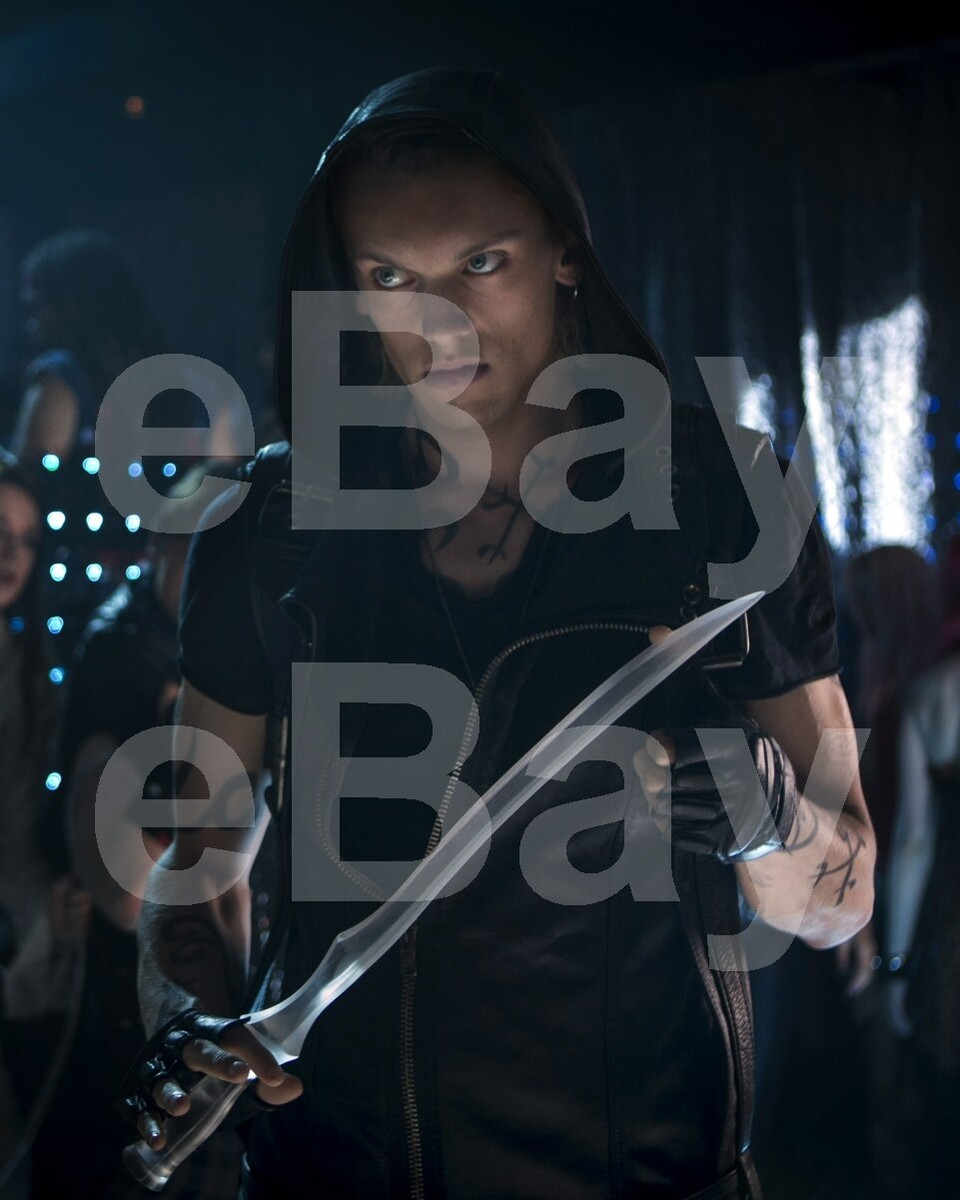 Jamie Campbell Bower City Of Bones Wallpaper 4,290 Jamie Campbell