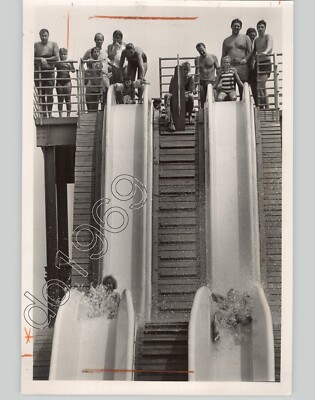 Shot of Water Slides @ Coney Island, Cincinnati OHIO 1987 VTG Press ...