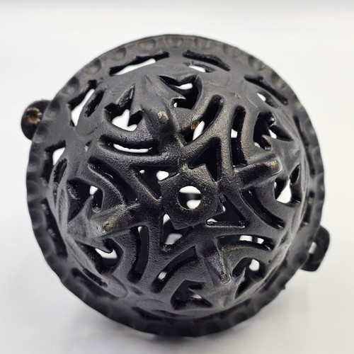 Vintage Cast Iron String Dispenser Yarn Twine Holder Footed Basket ...