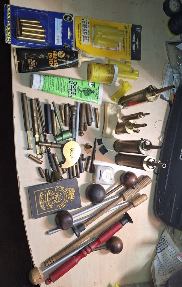 Lot Black Powder muzzle loading Flasks Capper rams over 75 pieces | eBay