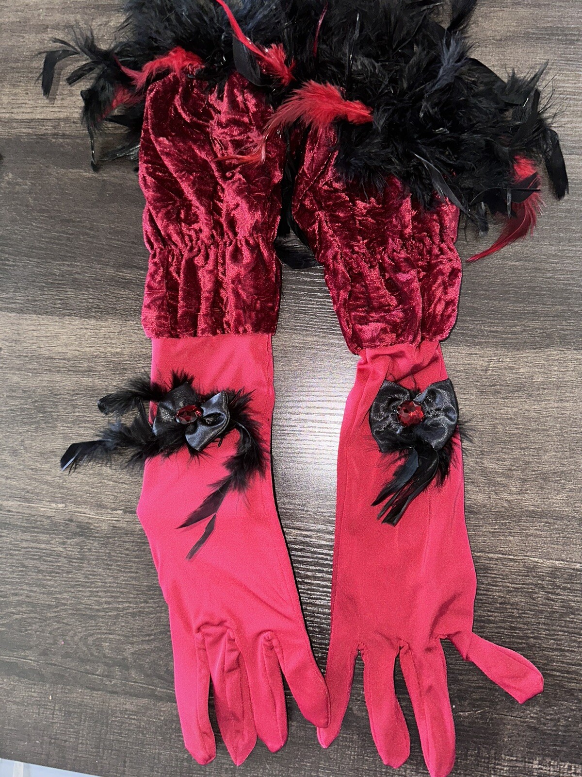 NEW WT Cracker Barrel Costume Gloves Red/Black Part Velvet/ Feather ...