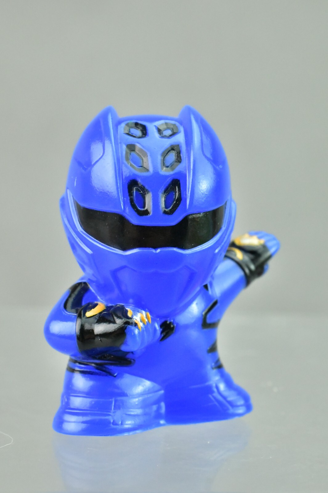 Power Rangers Jungle Fury Blue Ranger Finger Puppet Mini Bandai Kids | eBay