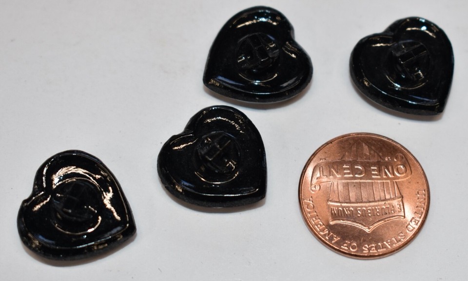 VINTAGE 4 GLASS BLACK HEART BUTTONS 16mm • FACETED GROOVED CZECH * SELF ...