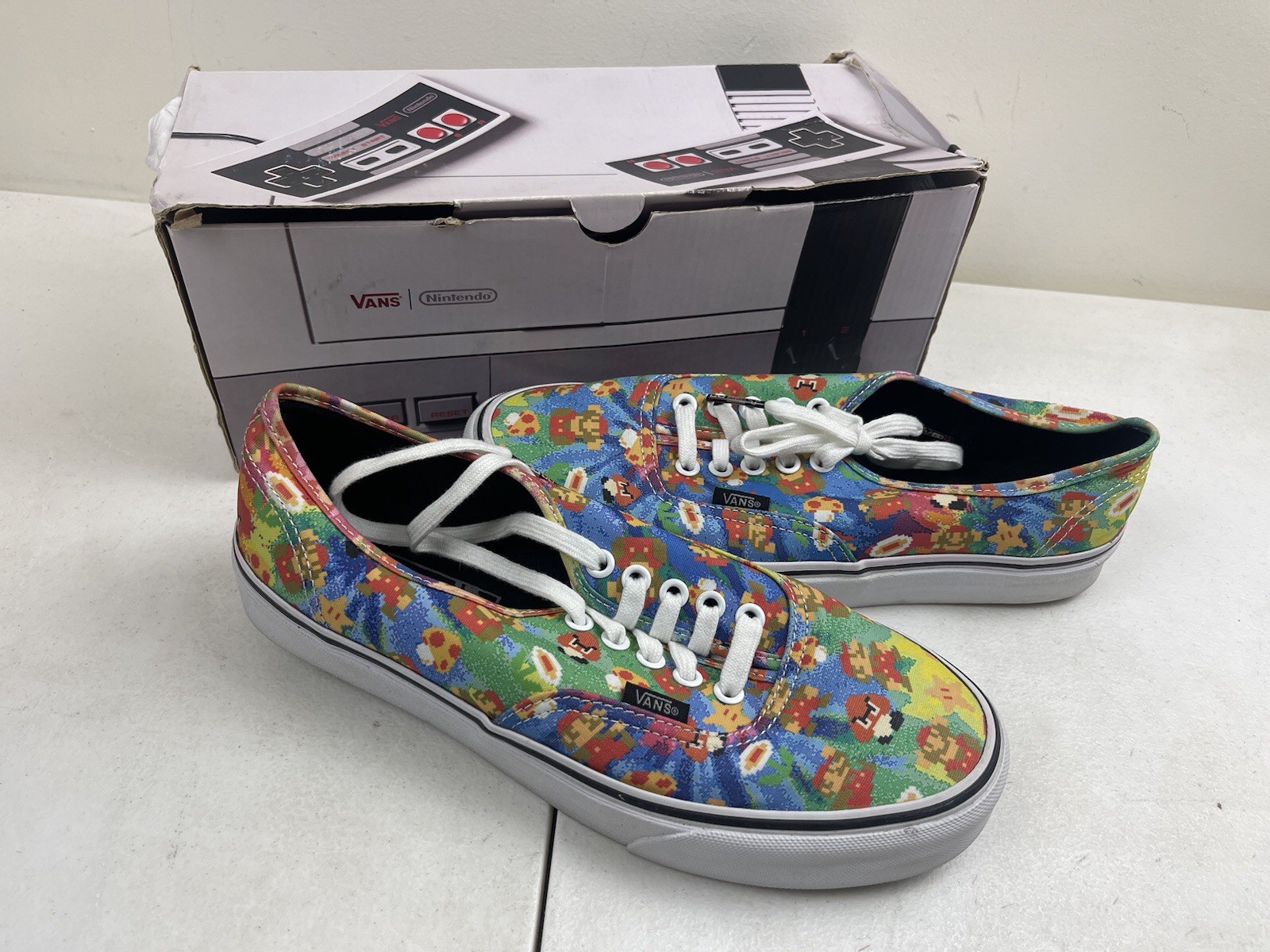 VANS Nintendo x Authentic Super Mario Bros RARE NINTE… - Gem