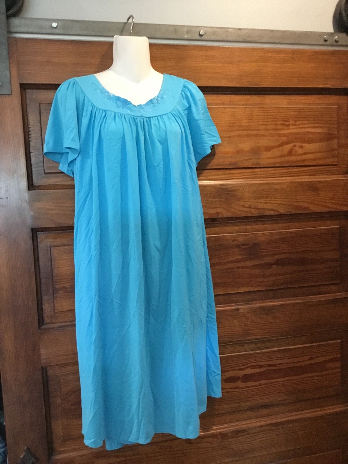 Miss Elaine Classics turquoise nightgown L - Gem